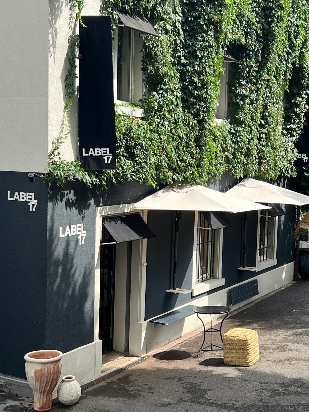 LABEL17 - LOVE at first touch